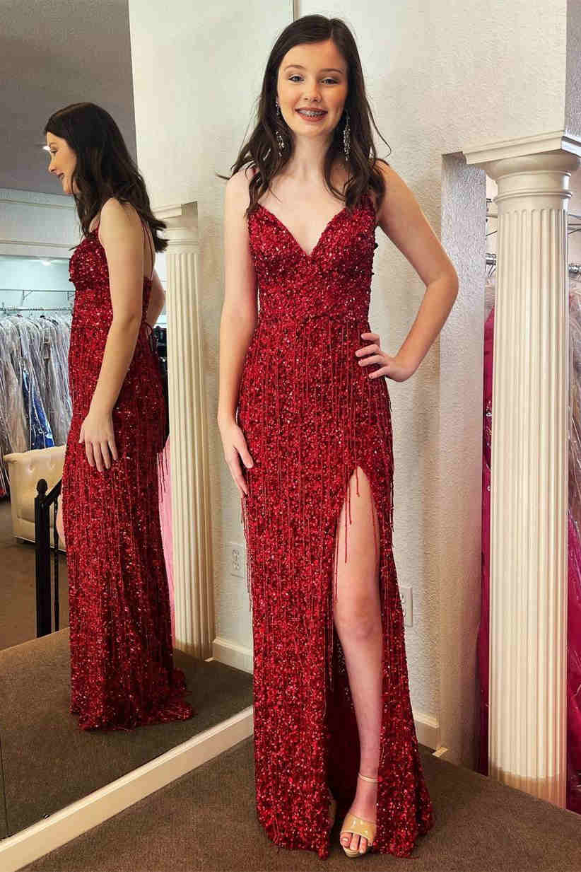 Glitter Red V-Neck Long Prom Dress with Tassel – FancyVestido